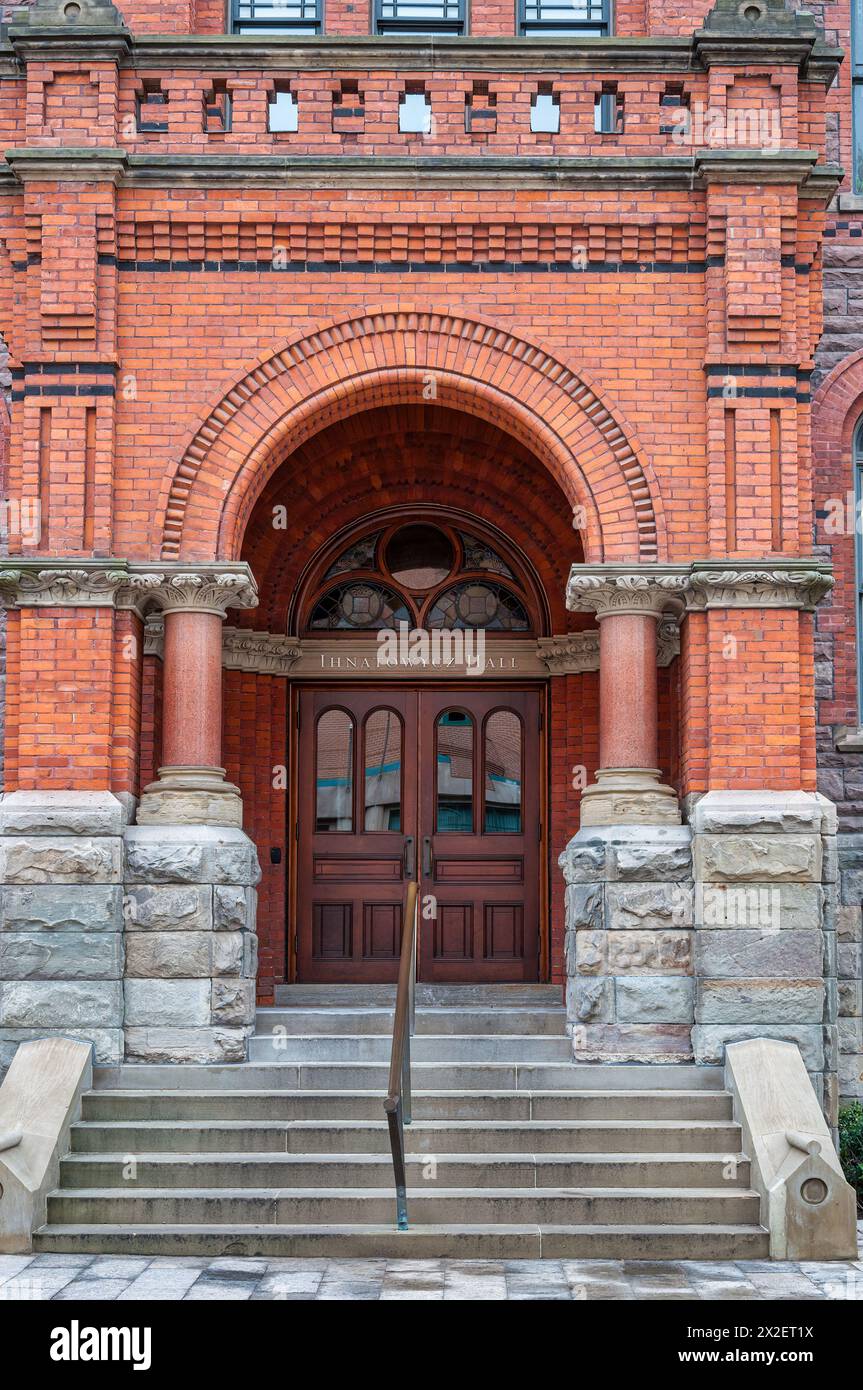 Colonial arch door architecture building, Conservatory of Music feature ...