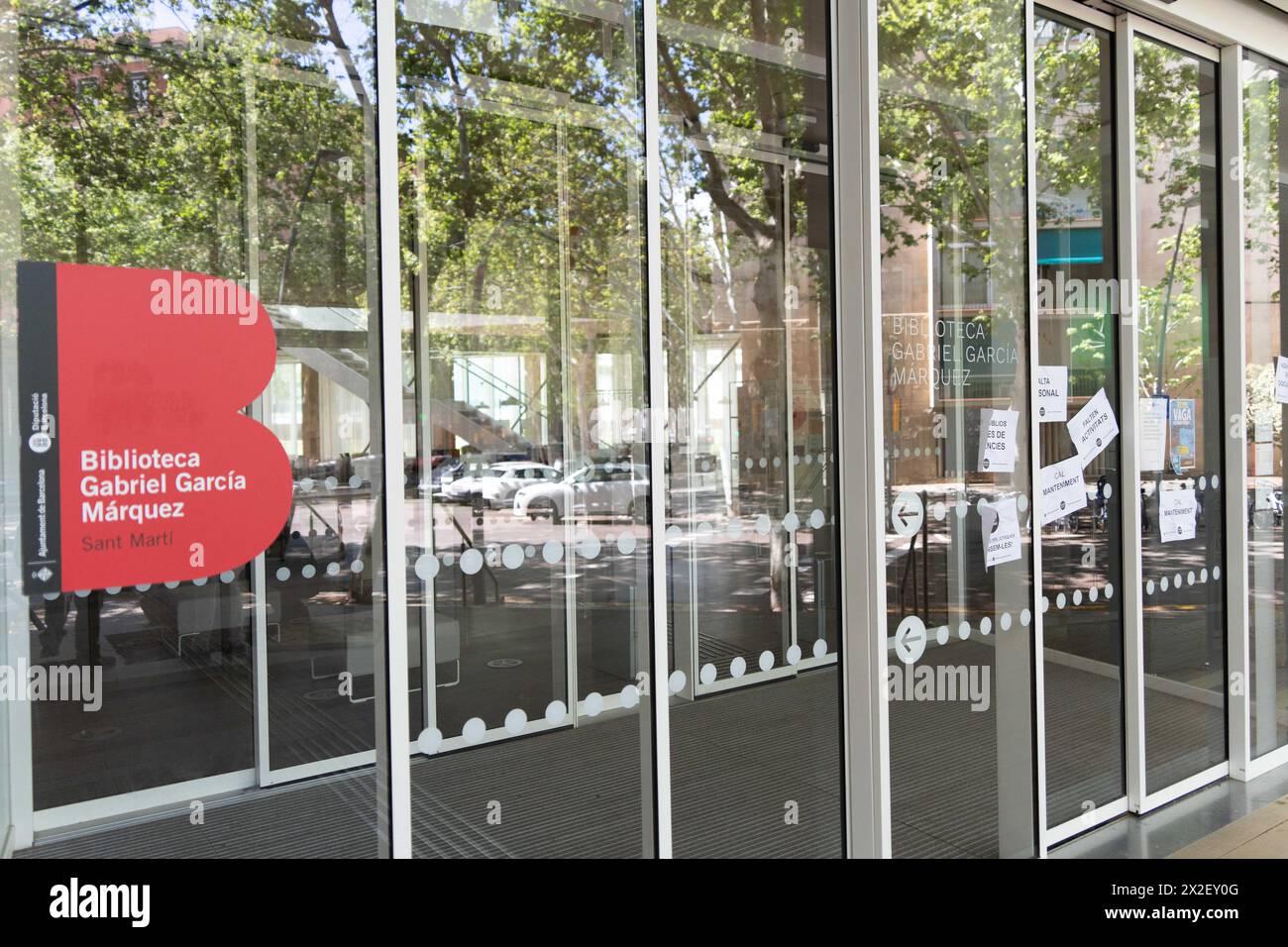 Public libraries in Barcelona call for a strike the day before Sant Jordi to raise awareness of ...