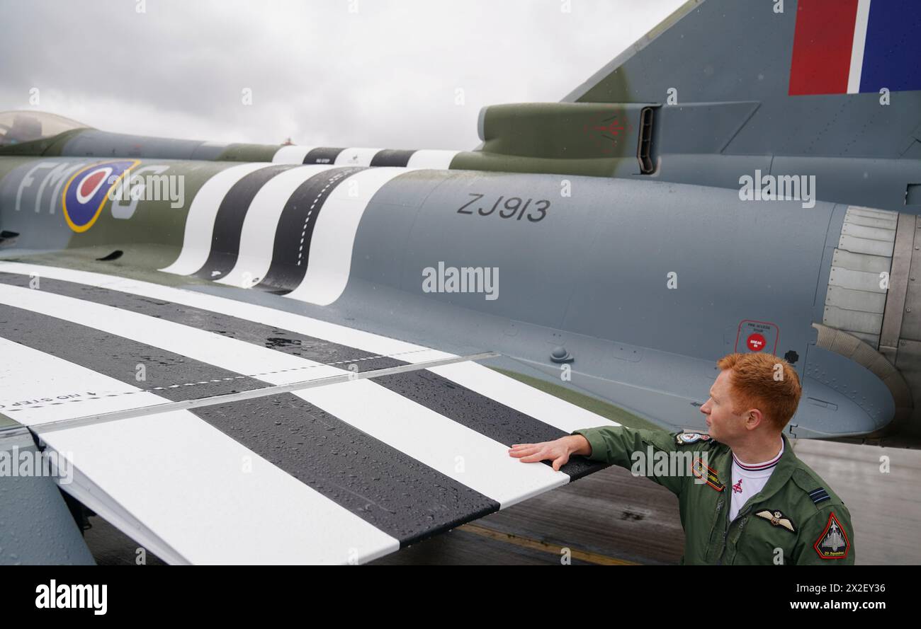 Hawker typhoon 1944 hi-res stock photography and images - Alamy