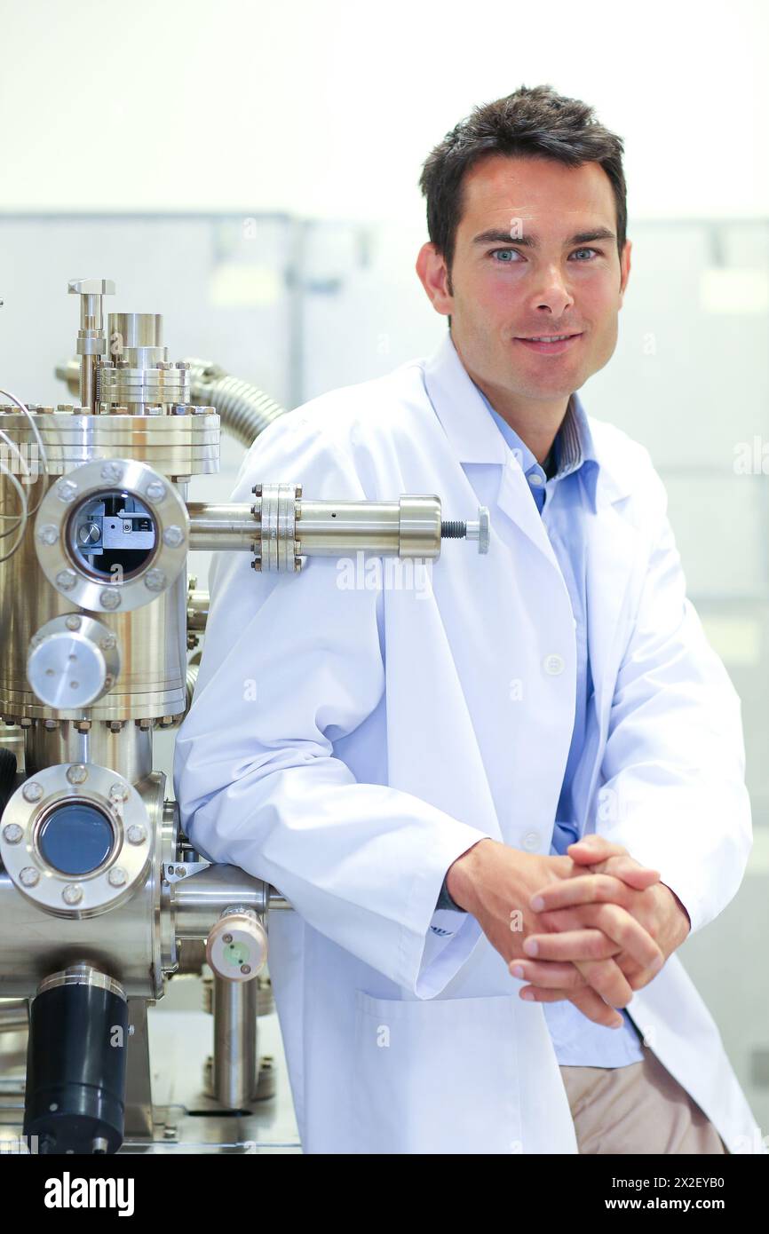 Researcher. Surface spectrometer, Photoelectron spectroscopy, Auger ...