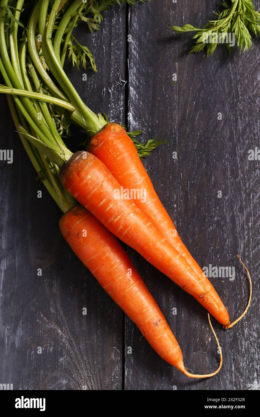 organic fresh carrots for juice and healthy eating Stock Photo - Alamy