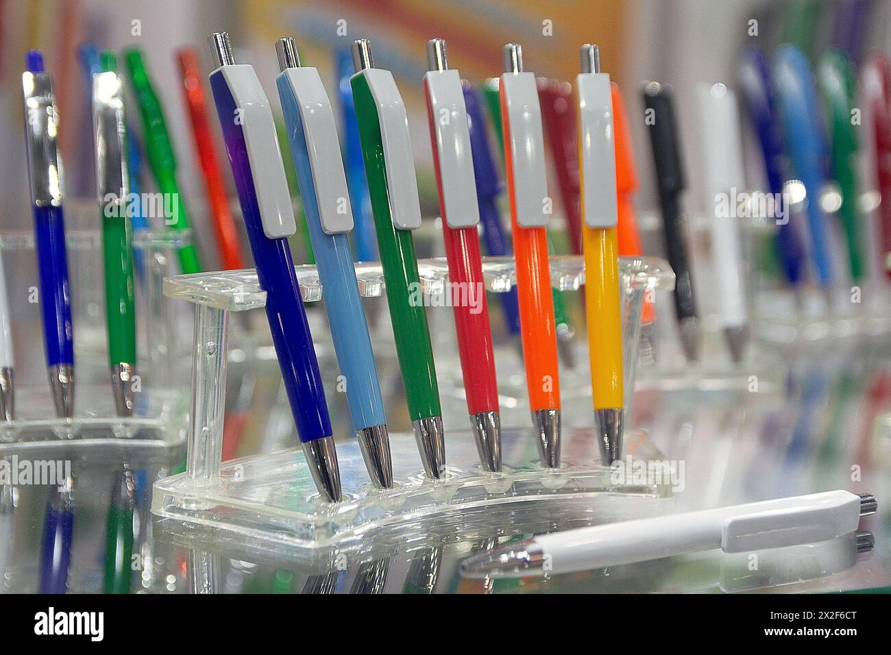 Fountain pens on display sale hi-res stock photography and images - Alamy