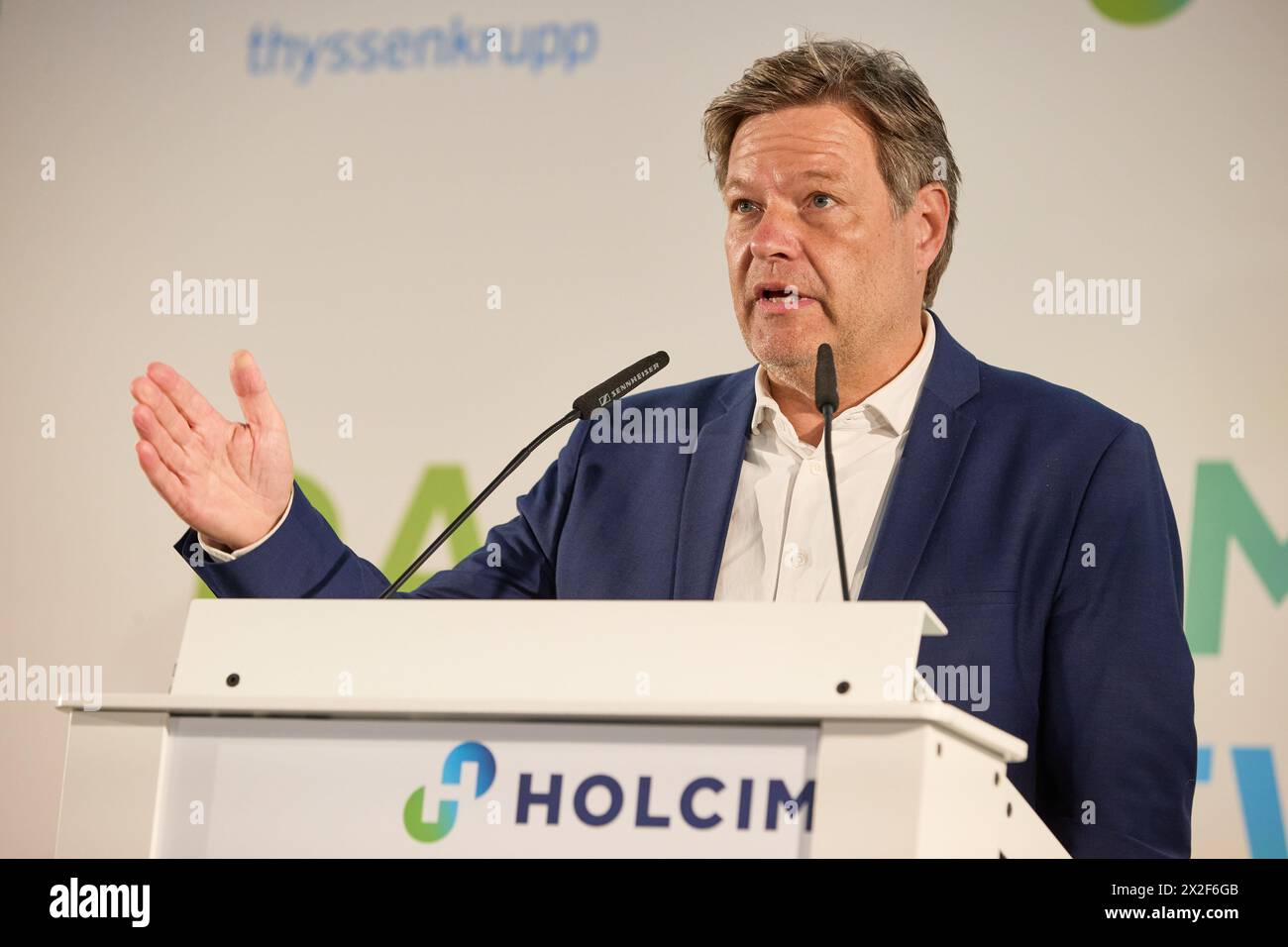 22 April 2024, Schleswig-Holstein, Lägerdorf: Federal Minister of ...