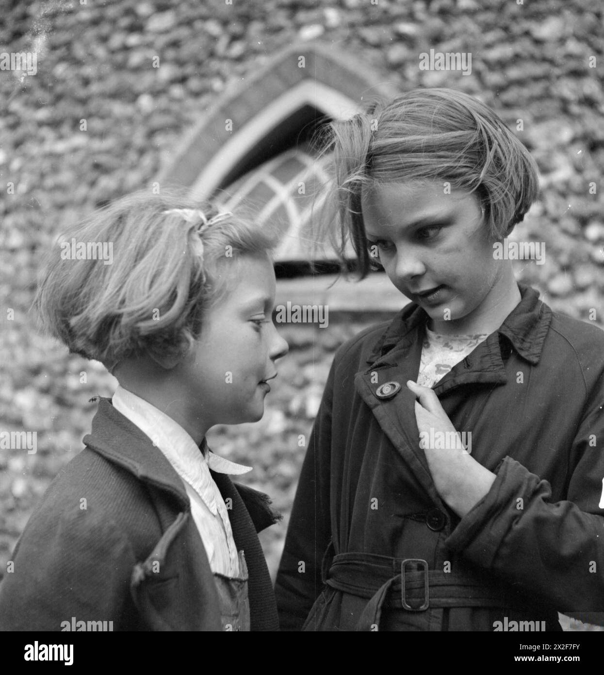 Salvage recycling in wartime hi-res stock photography and images - Alamy