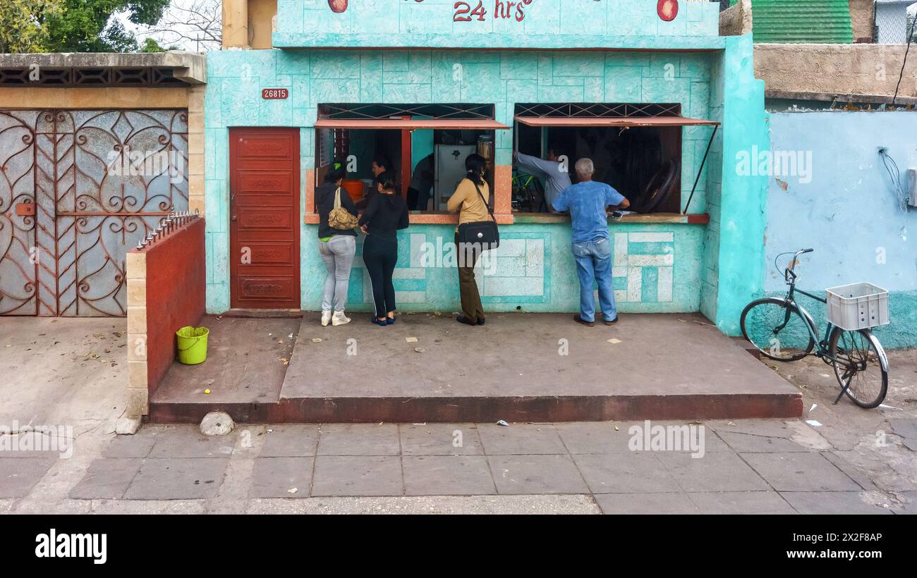 Cuban people in small business cafeteria Matanzas, Cuba Stock Photo - Alamy