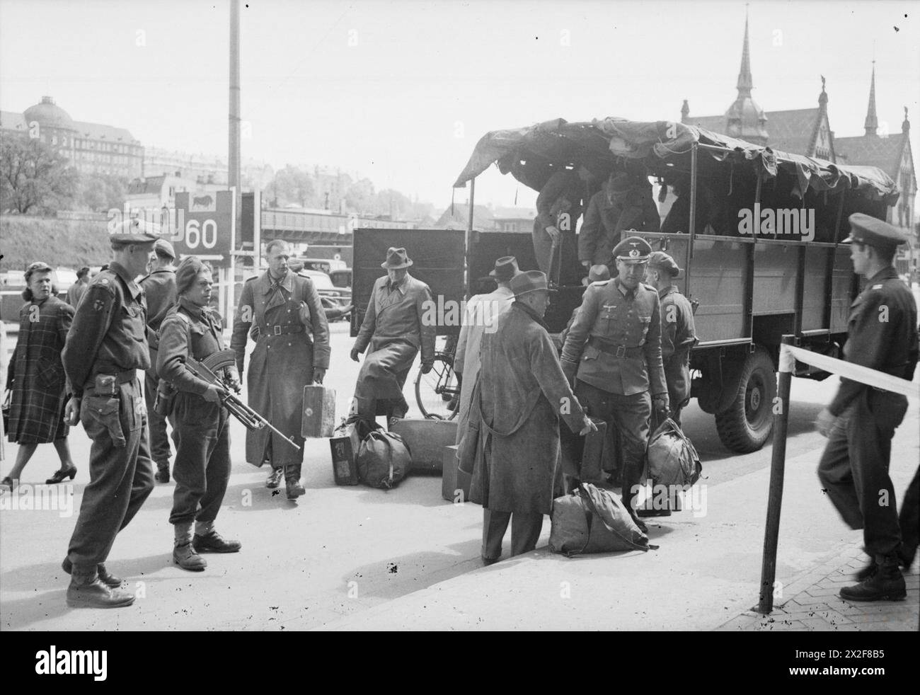 GERMANY UNDER ALLIED OCCUPATION - Nazi officers and officials arrive at ...
