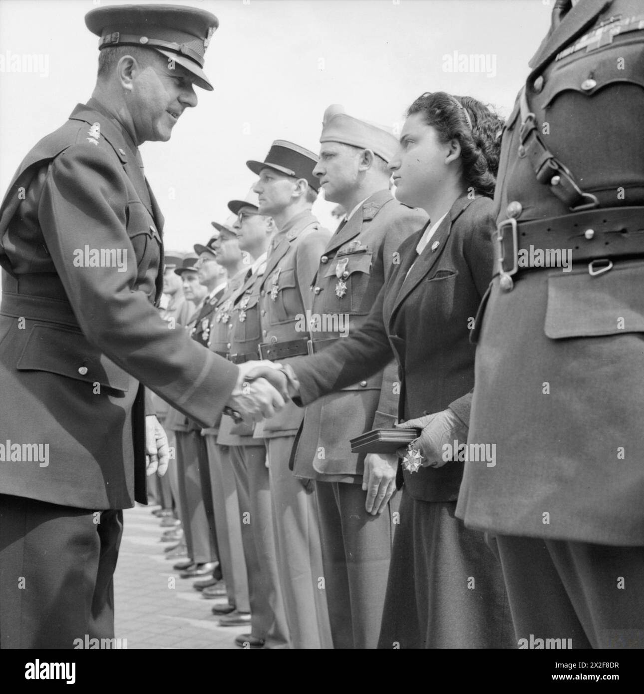 INVESTITURE CEREMONY FOR BRITISH, FRENCH, POLISH AND AMERICAN OFFICERS ...