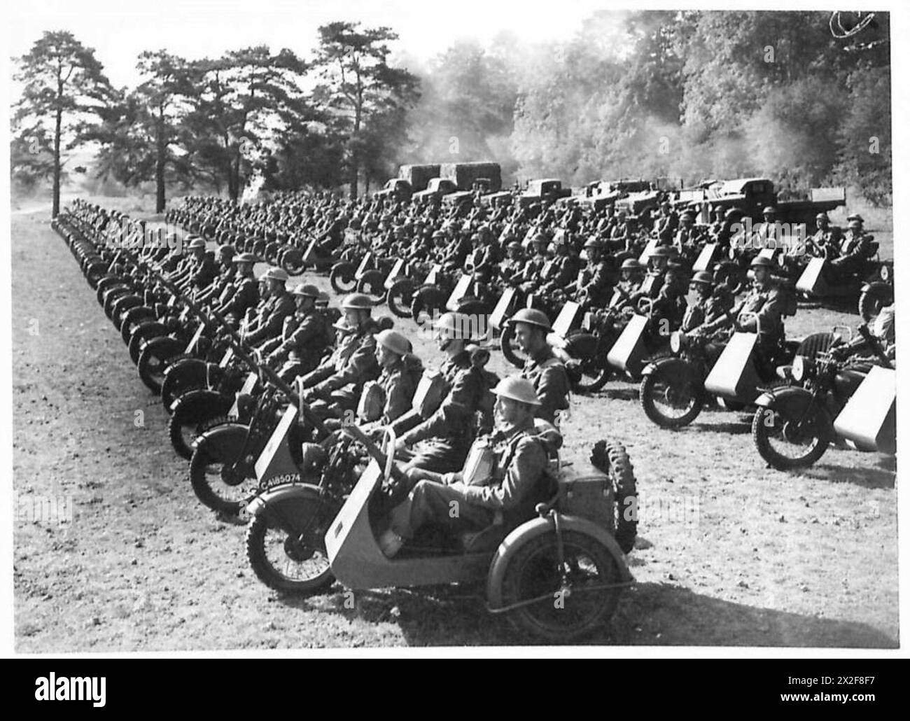 MOTOR CYCLE RECONNAISSANCE TROOPS - Mounted ready for action. (NOTE ...