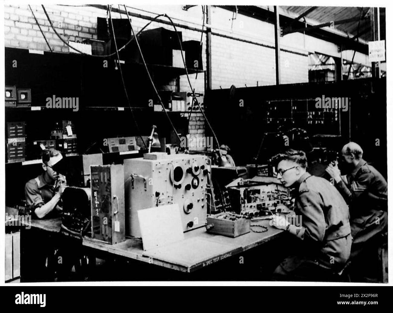 Military radar maintenance hi-res stock photography and images - Alamy