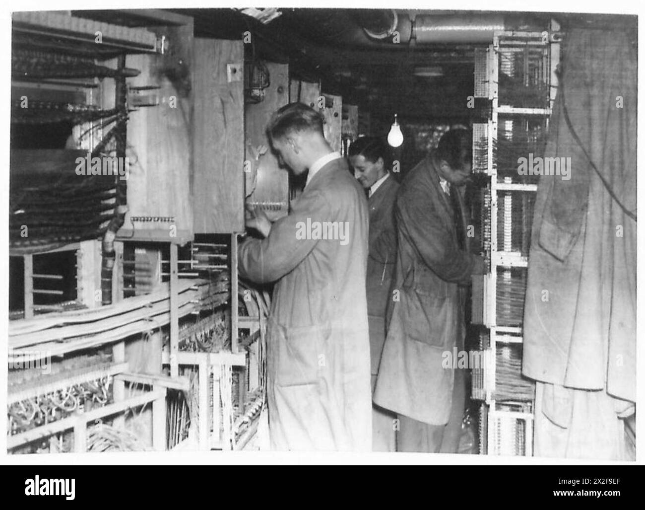 CONTROL ROOM - Engineers coupling lines to the exchange , British Army ...