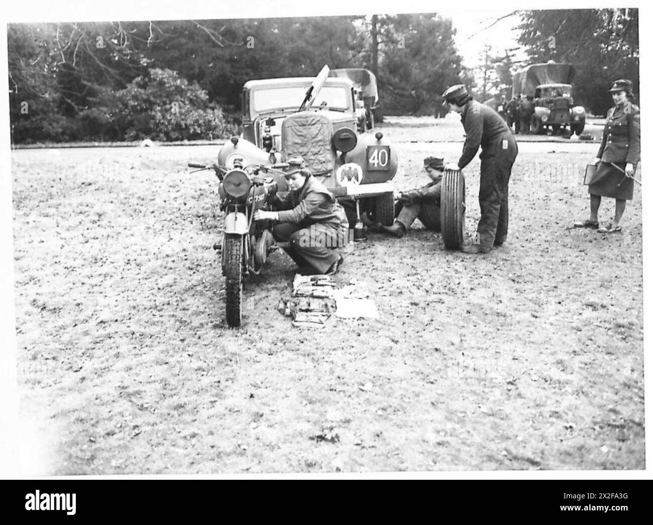 TRAINING ARMY DRIVERS - ATS on car and motor cycle maintenance British ...