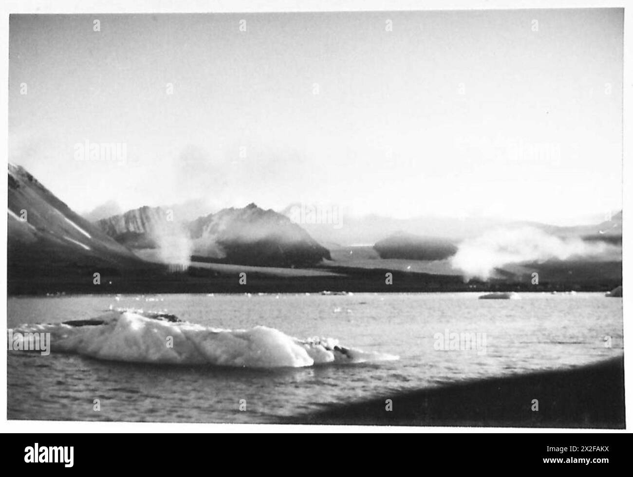 SPITZBERGEN RAID - Floating jet British Army Stock Photo - Alamy