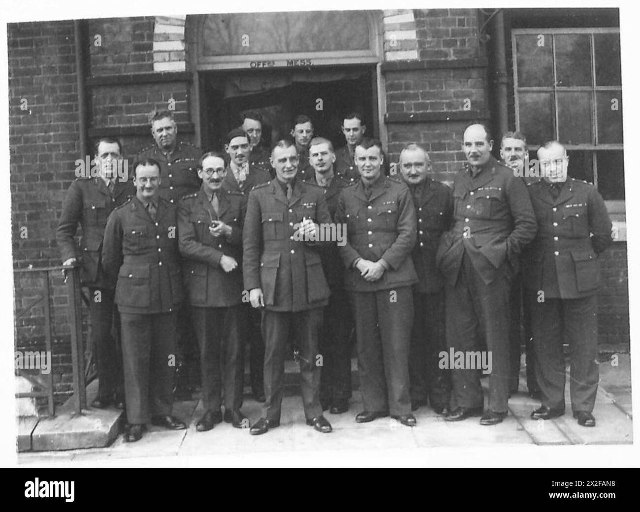 Army officer officers military Cut Out Stock Images & Pictures - Alamy