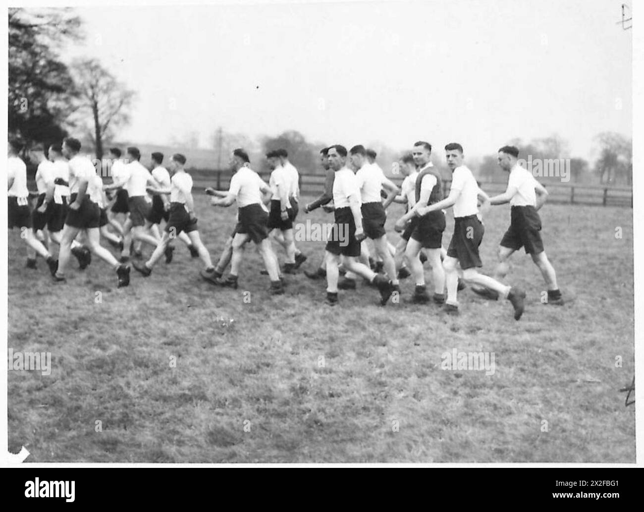 SOLDIER WALKERS - The race in progress British Army Stock Photo - Alamy