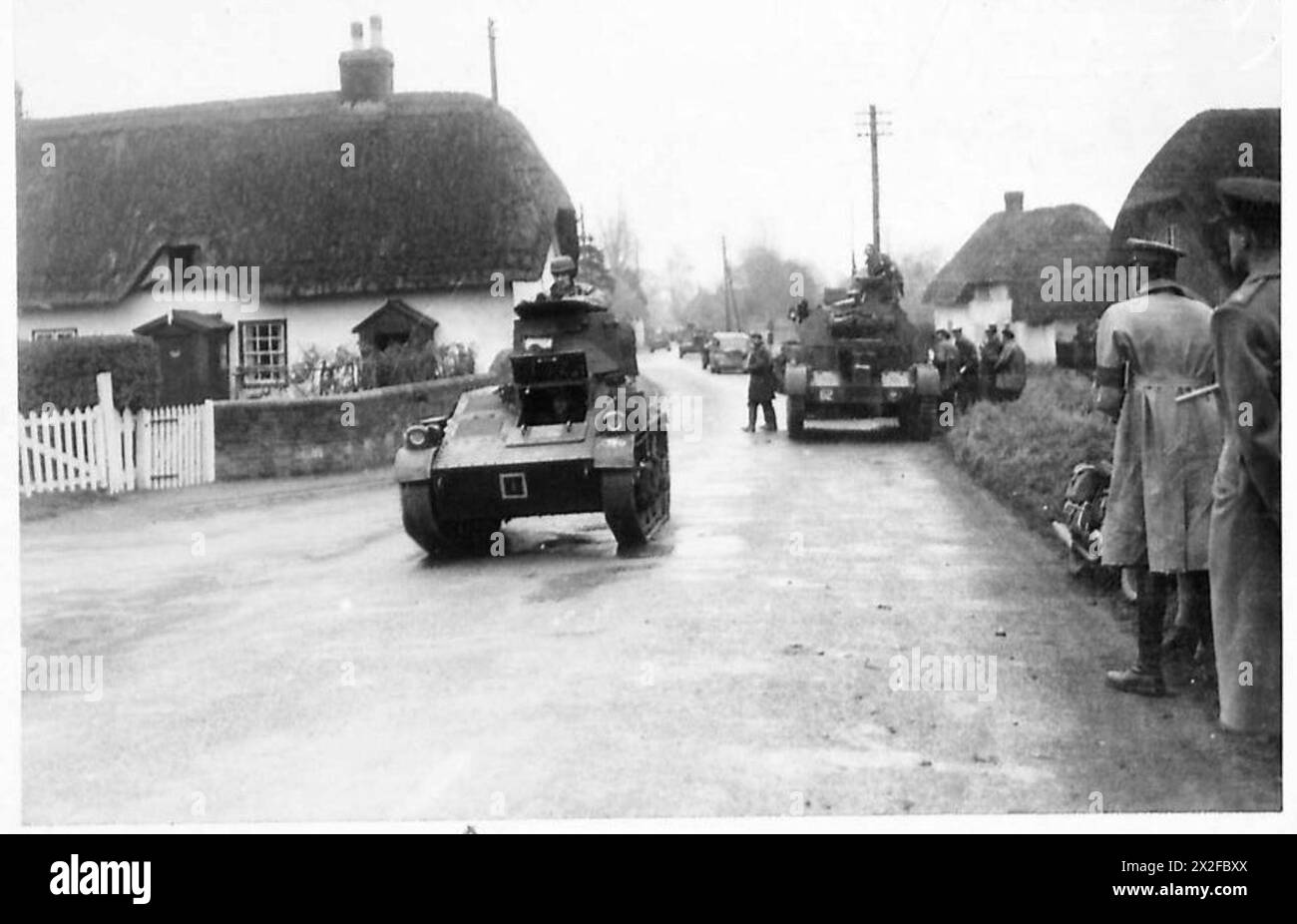BIG SCALE OPERATIONS "SOMEWHERE IN ENGLAND" - Armoured vehicles on the ...