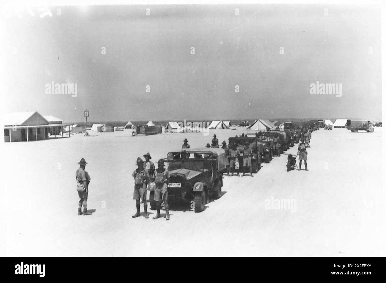New Zealand Artillery units prepare to move from camp into the desert ...