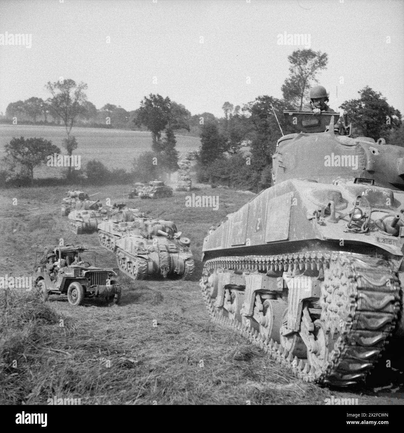 Irish guards tanks hi-res stock photography and images - Alamy