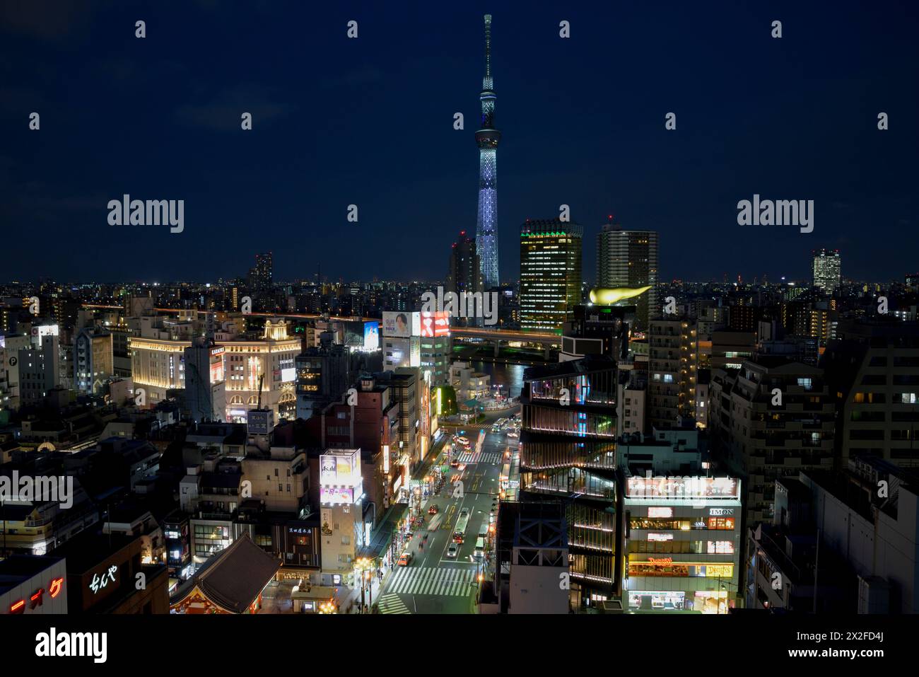geography / travel, Japan, Kanto, Tokyo, city view with the Skytree ...