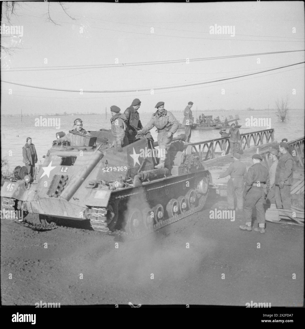 17 pdr gun hi-res stock photography and images - Alamy