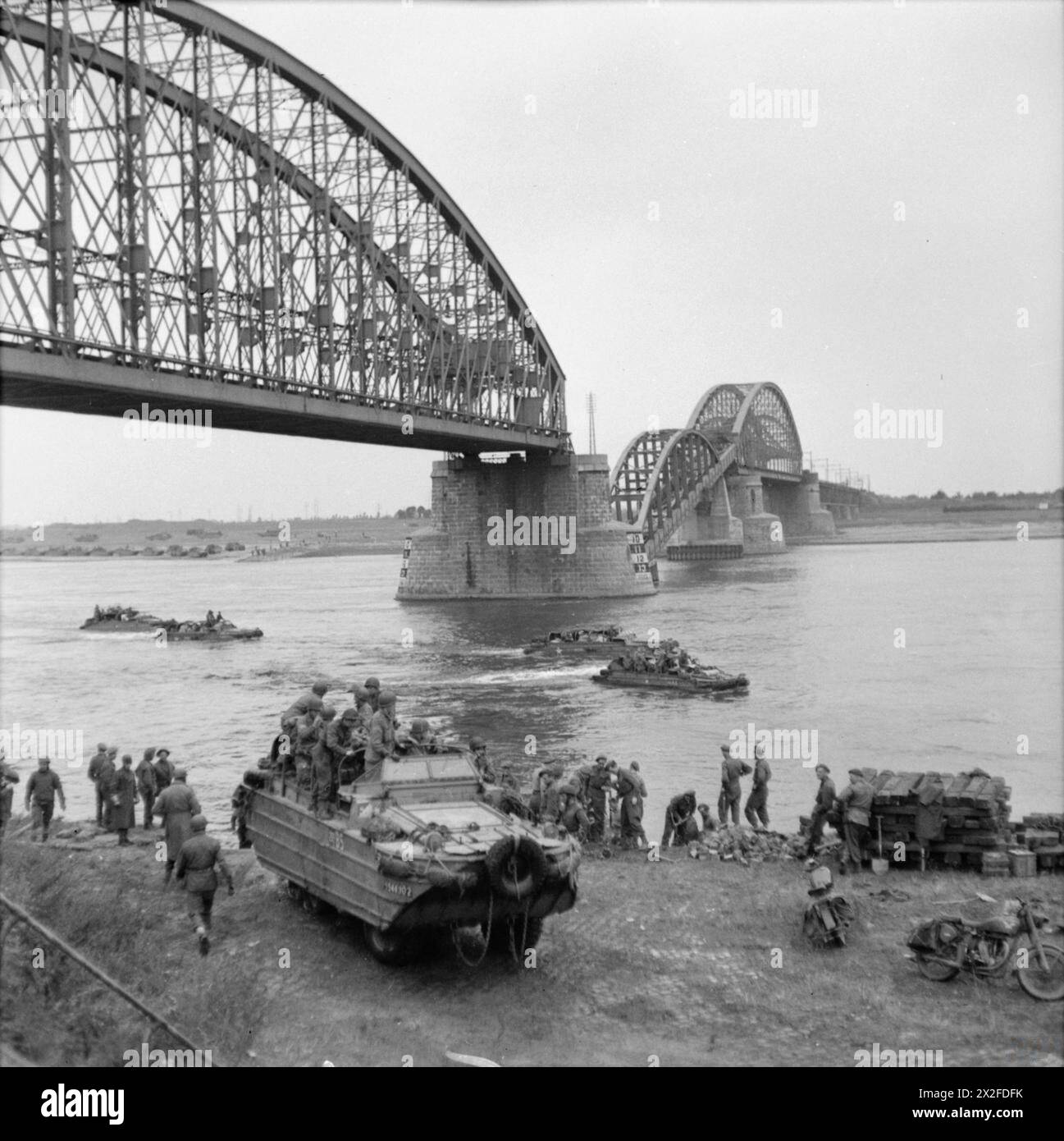 THE BRITISH ARMY IN NORTH-WEST EUROPE 1944-1945 - DUKWs transport ...