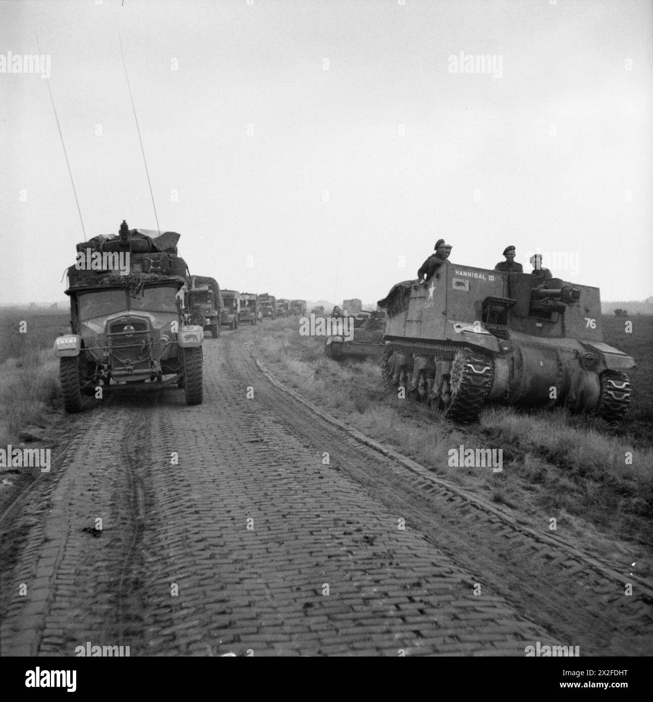 11th Armoured Division vehicles advance in Holland on 22 September 1944 ...