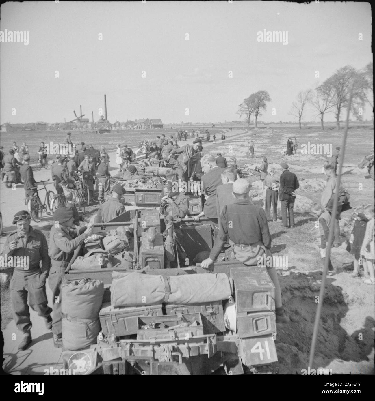 THE BRITISH ARMY IN NORTH-WEST EUROPE 1944-45 - Universal Carriers of ...