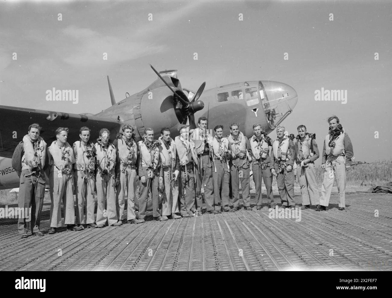 254 squadron raf hi-res stock photography and images - Alamy