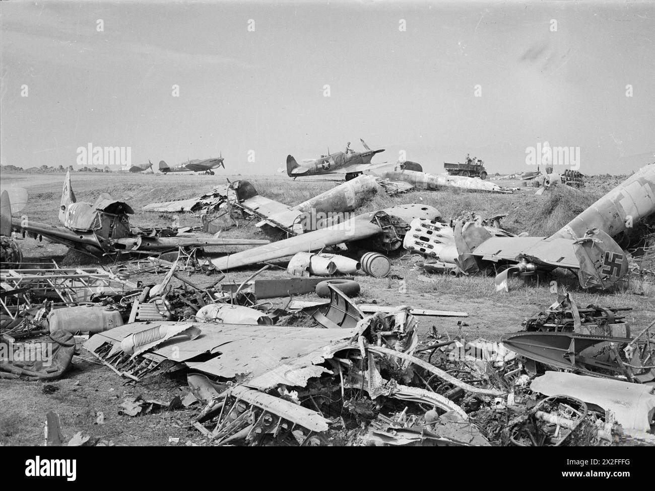THE ALLIED LANDINGS IN ITALY, SEPTEMBER 1943: REGGIO, TARANTO AND ...