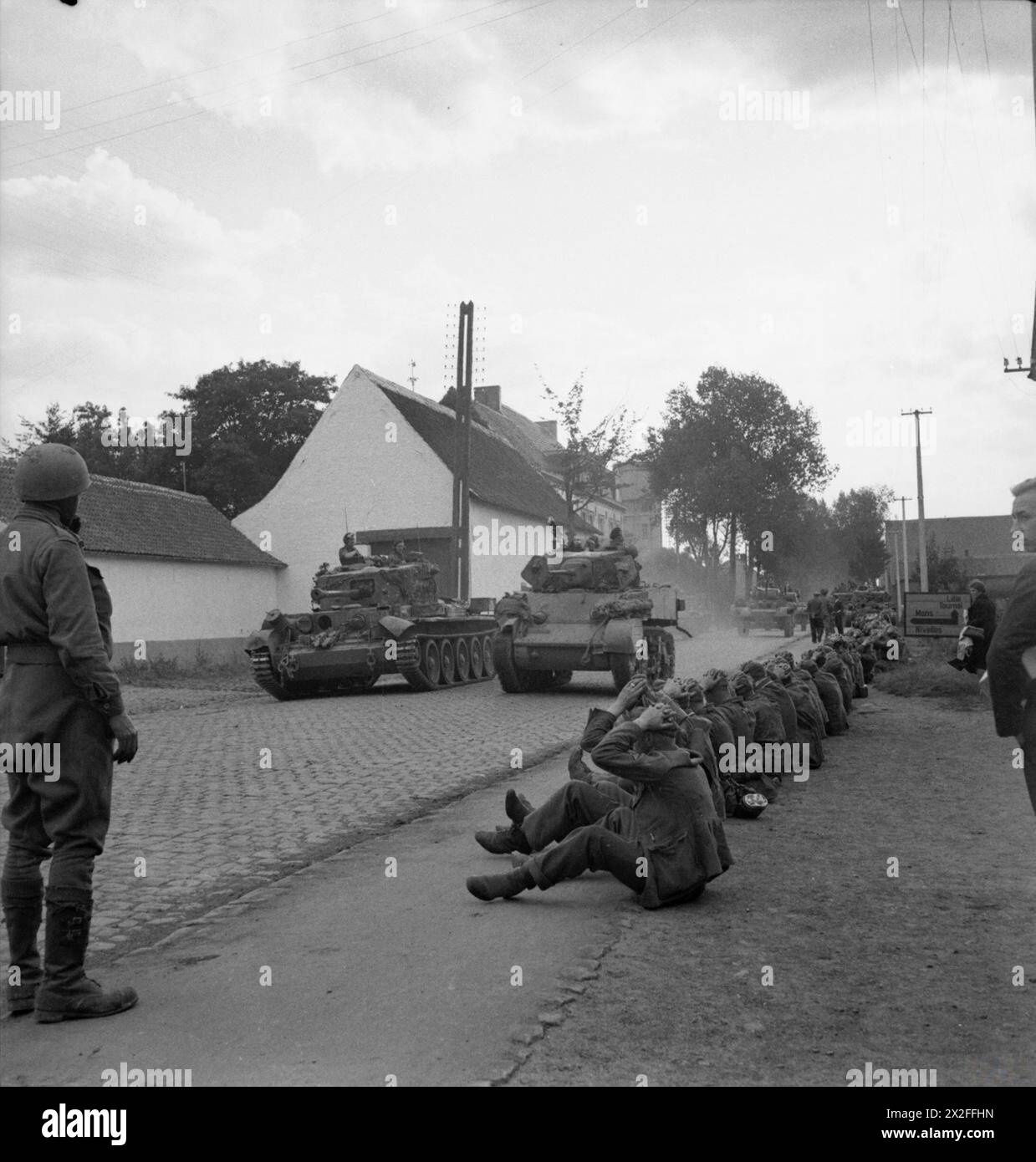 THE BRITISH ARMY IN NORTH-WEST EUROPE 1944-45 - Cromwell and Stuart ...
