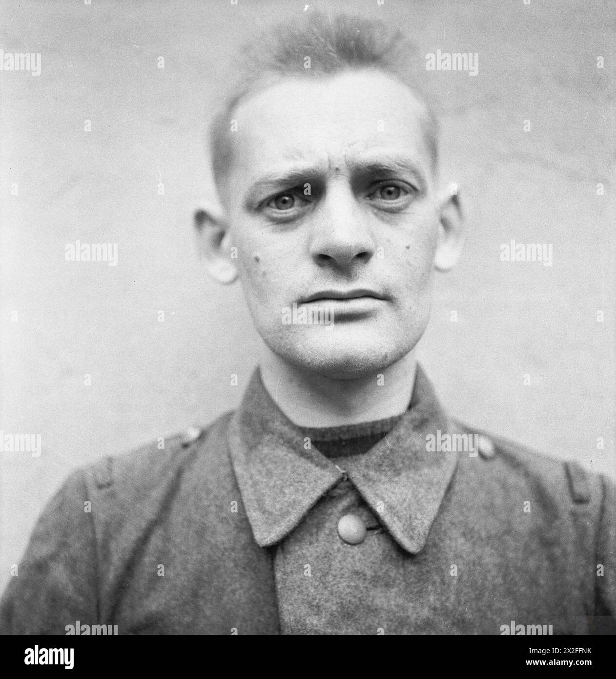 THE LIBERATION OF BERGEN-BELSEN CONCENTRATION CAMP 1945: PORTRAITS OF ...
