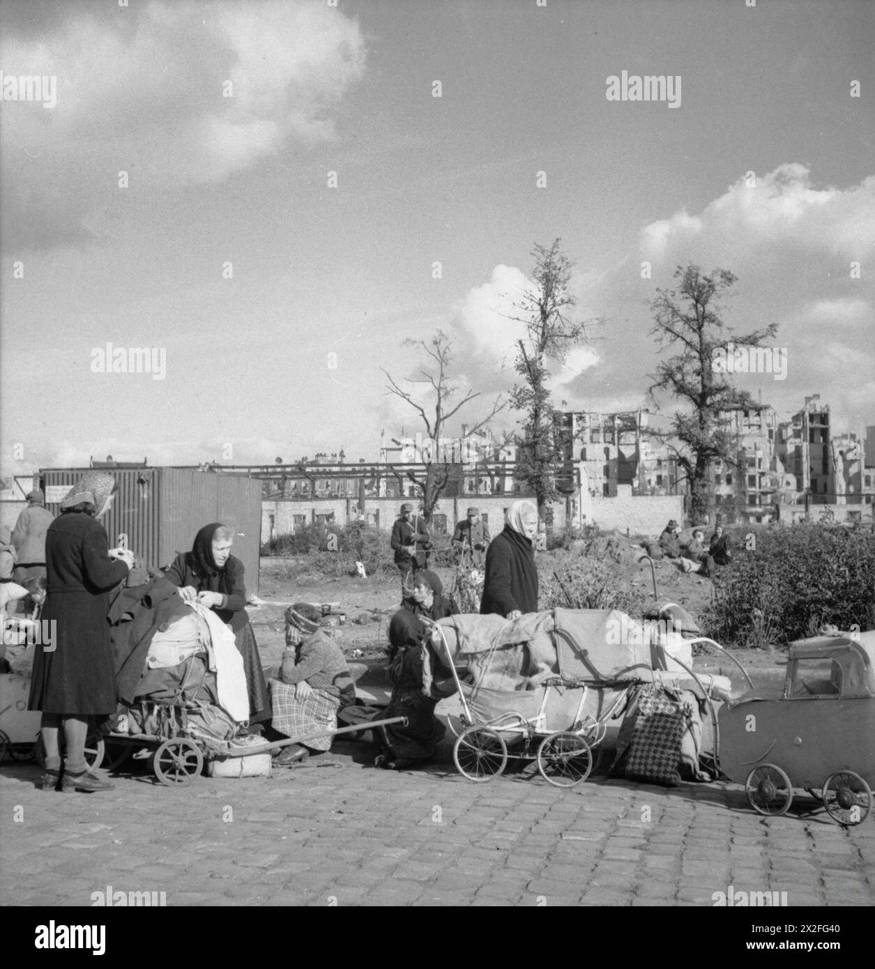 Displaced persons berlin wwii hi-res stock photography and images - Alamy