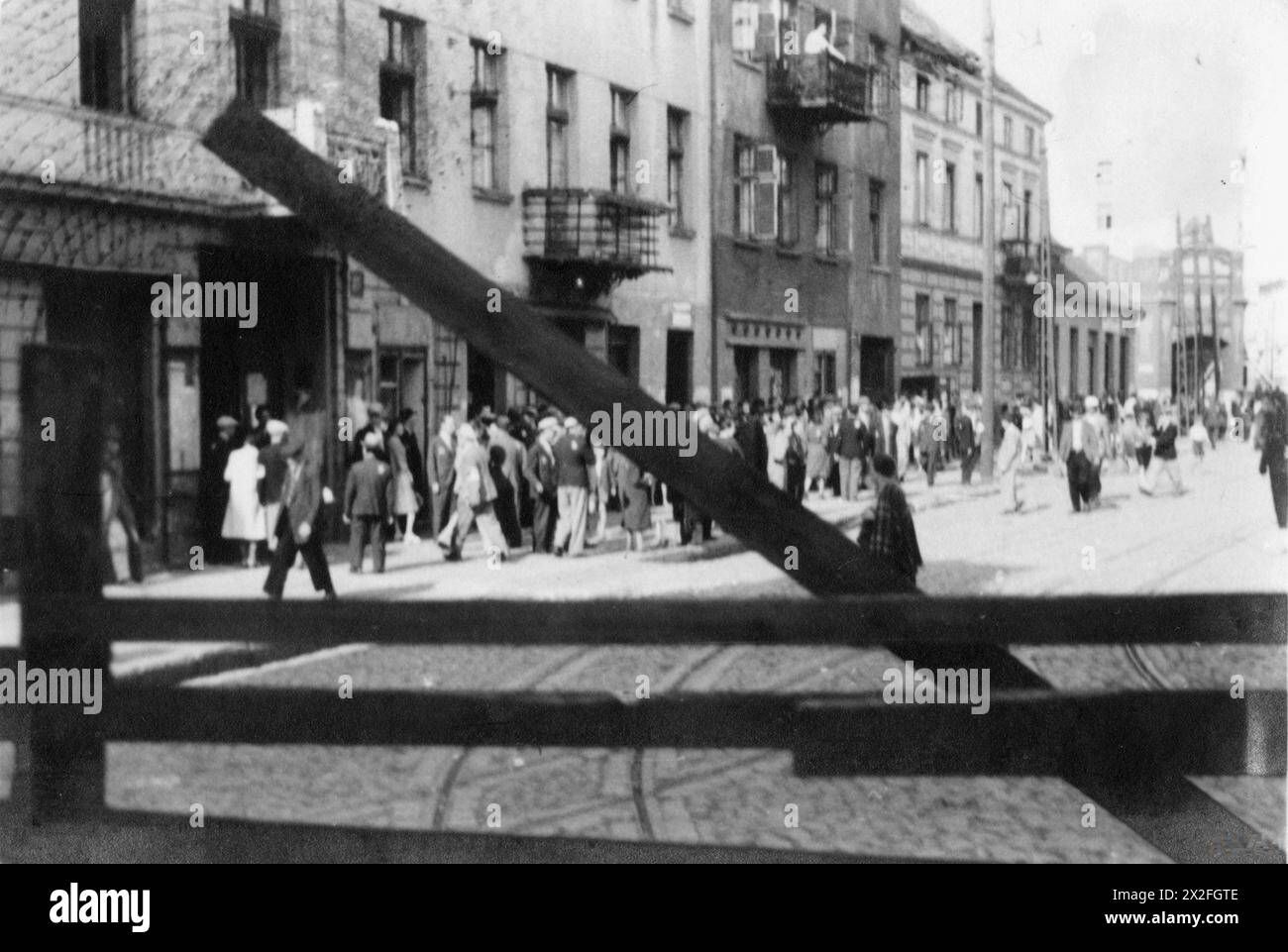 THE GERMAN OCCUPATION OF WESTERN POLAND, 1939-1941 - A view through ...