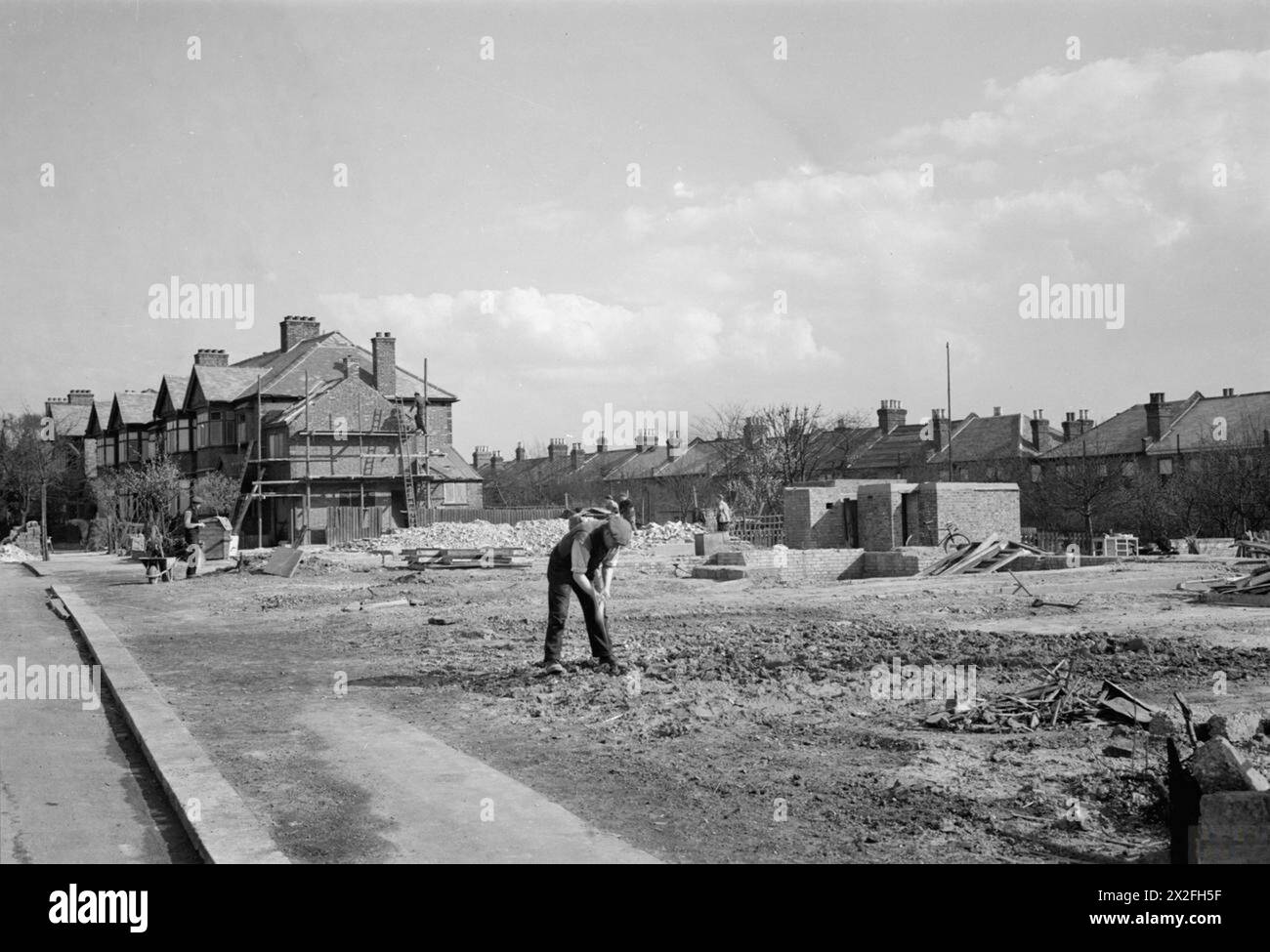 POST WAR PLANNING AND RECONSTRUCTION IN BRITAIN: THE CONSTRUCTION OF ...