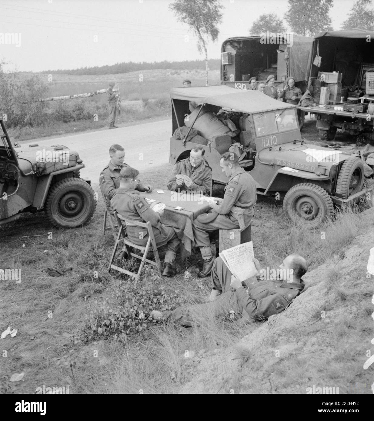 THE BRITISH ARMY IN NORTH-WEST EUROPE 1944-1945 - Officers of 250th ...