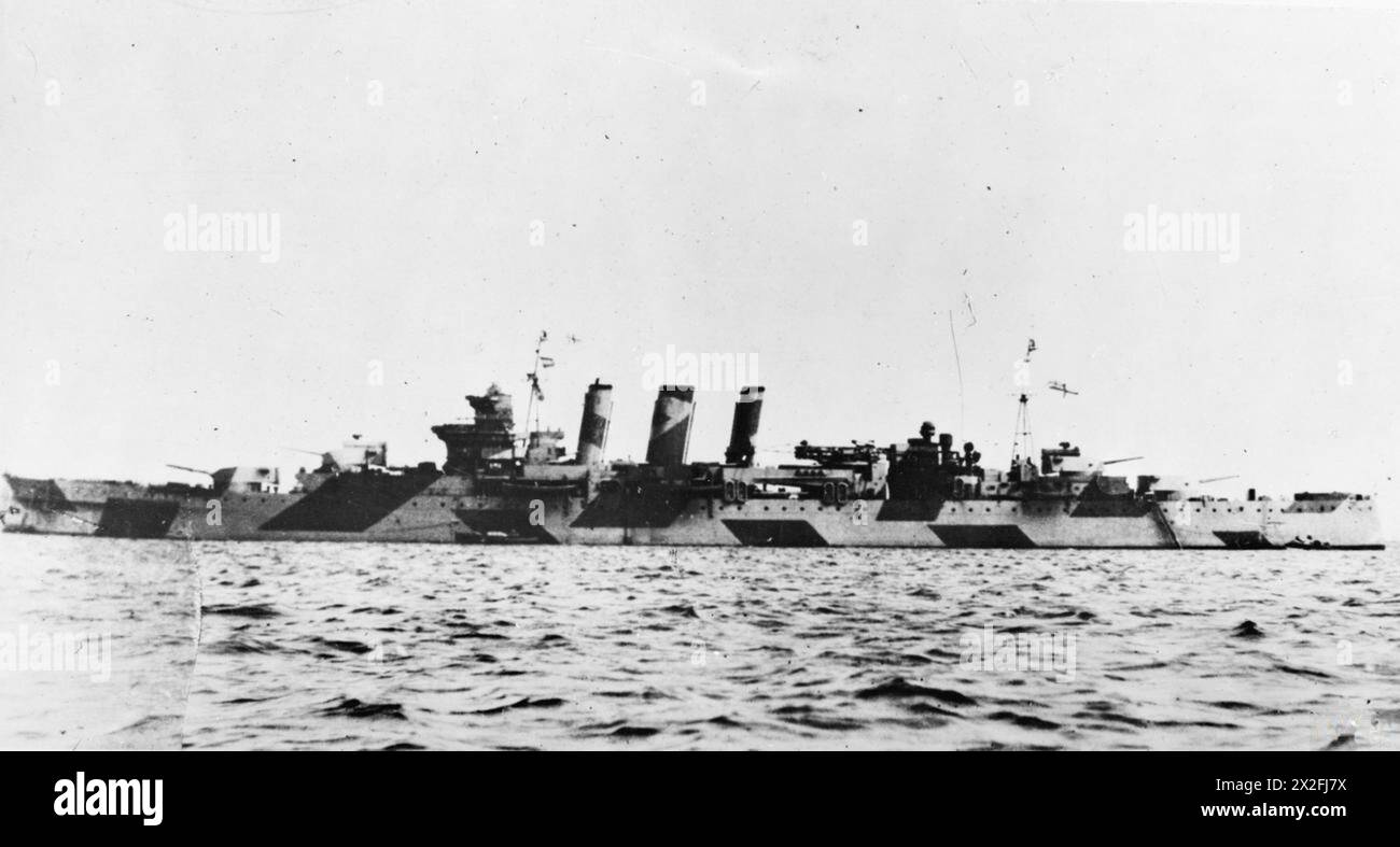 Hms devonshire hi-res stock photography and images - Alamy