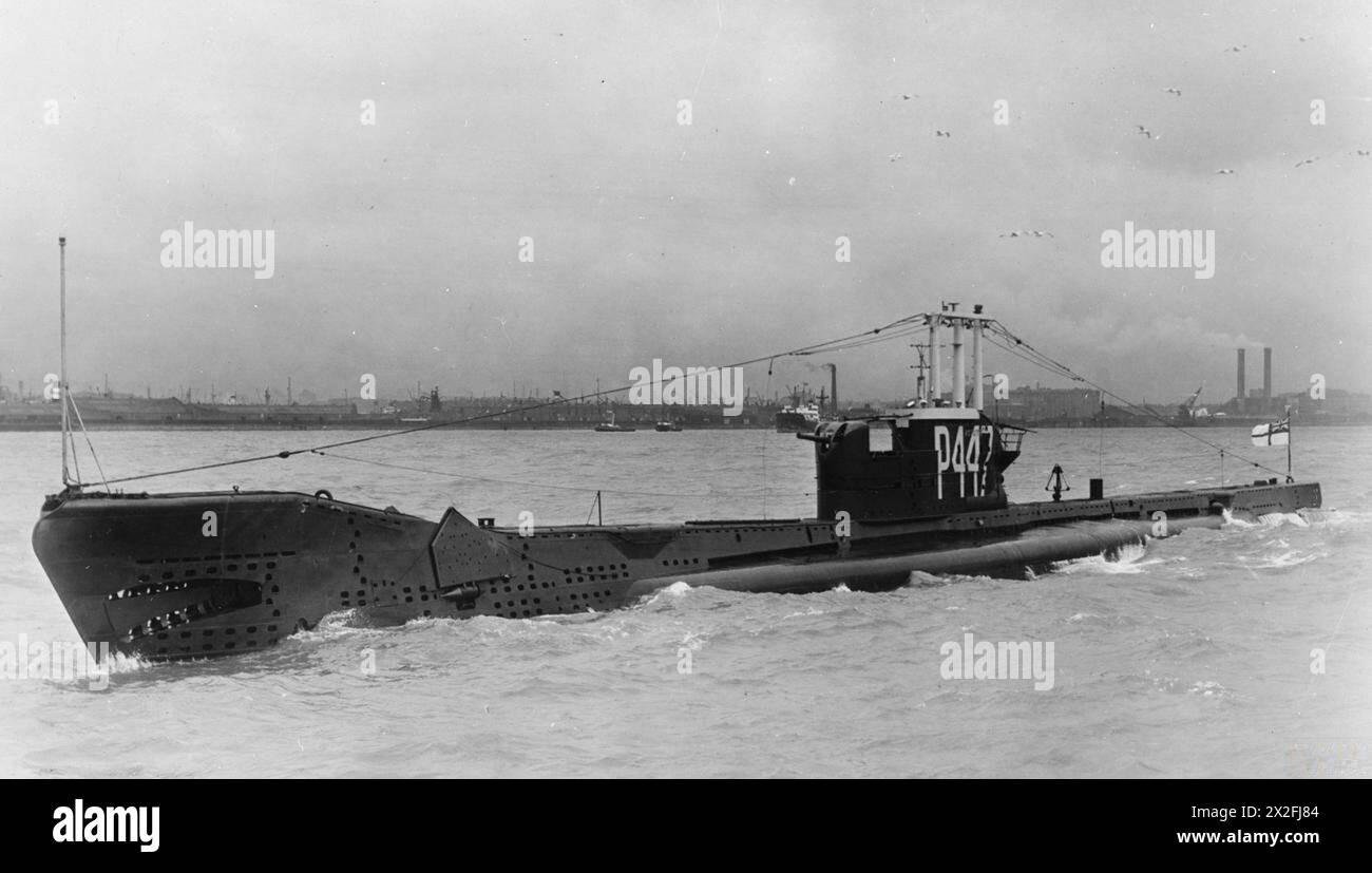 Astute class submarine hi-res stock photography and images - Alamy
