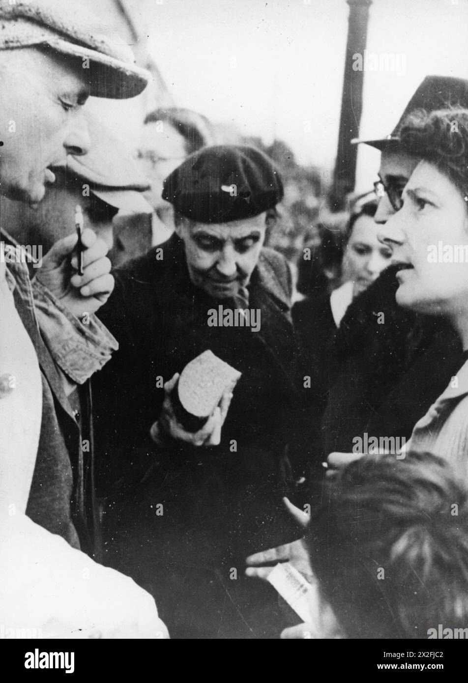 THE WARSAW UPRISING, AUGUST-OCTOBER 1944 - Countess Maria Tarnowska ...