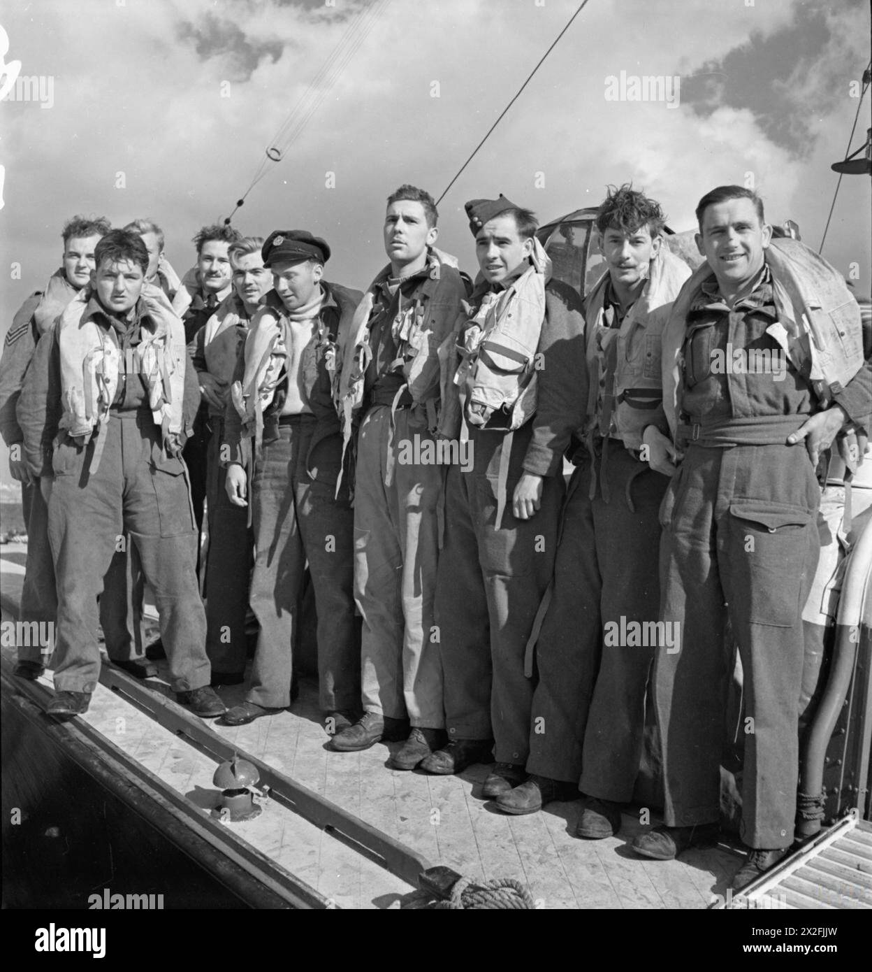 Raf rescue launch hi-res stock photography and images - Alamy