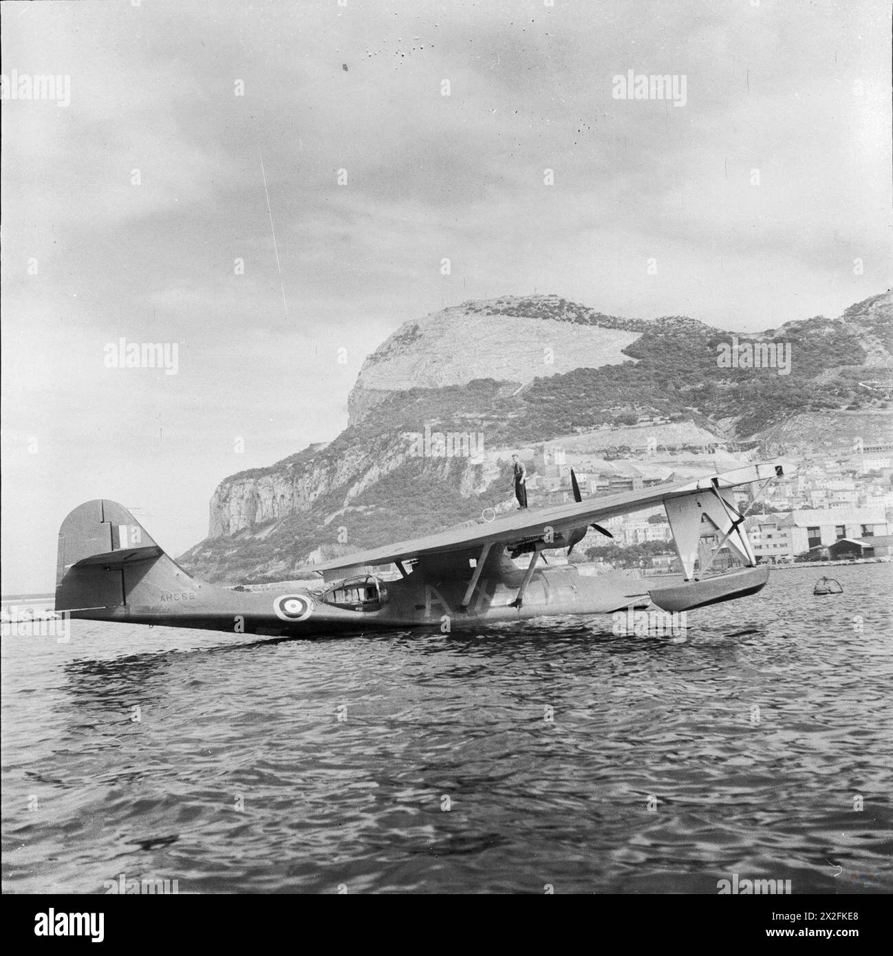 ROYAL AIR FORCE COASTAL COMMAND, 1939-1945. - Consolidated Catalina ...