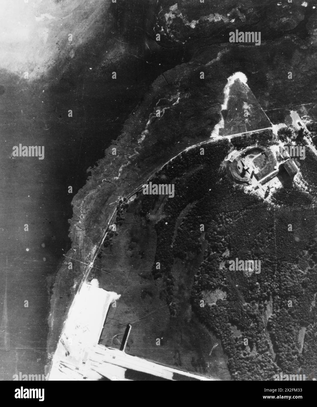 THE ROYAL AIR FORCE 1943 - 1944: AERIAL VIEWS OF V2 ROCKET SITES AT ...