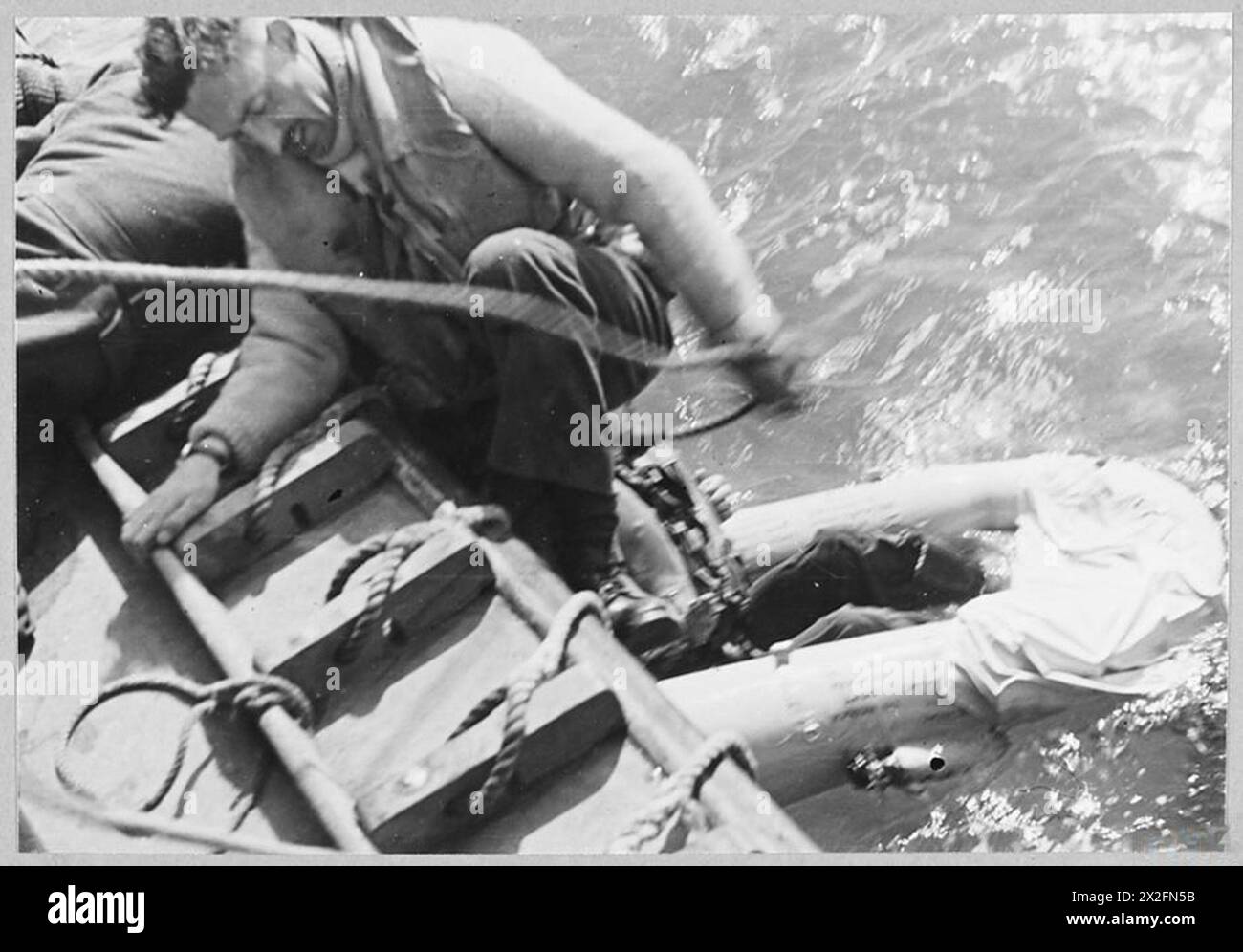 AIR-SEA RESCUE LAUNCH 2586 - AND OTHERS - For story see CH.9337 ...