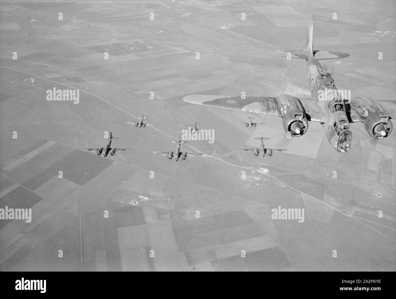 ROYAL AIR FORCE: ITALY, THE BALKANS AND SOUTH EAST EUROPE, 1942-1945 ...