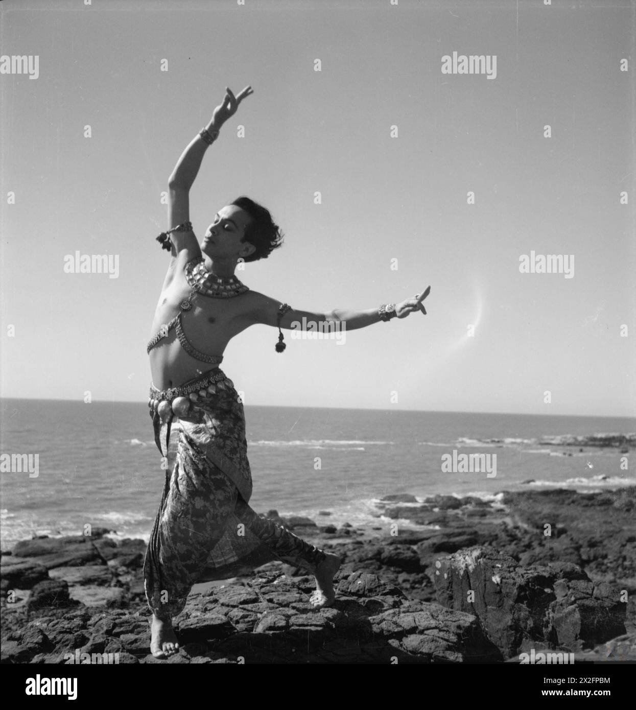 CECIL BEATON IN INDIA, BURMA, AND CHINA DECEMBER 1943-AUGUST 1944 ...