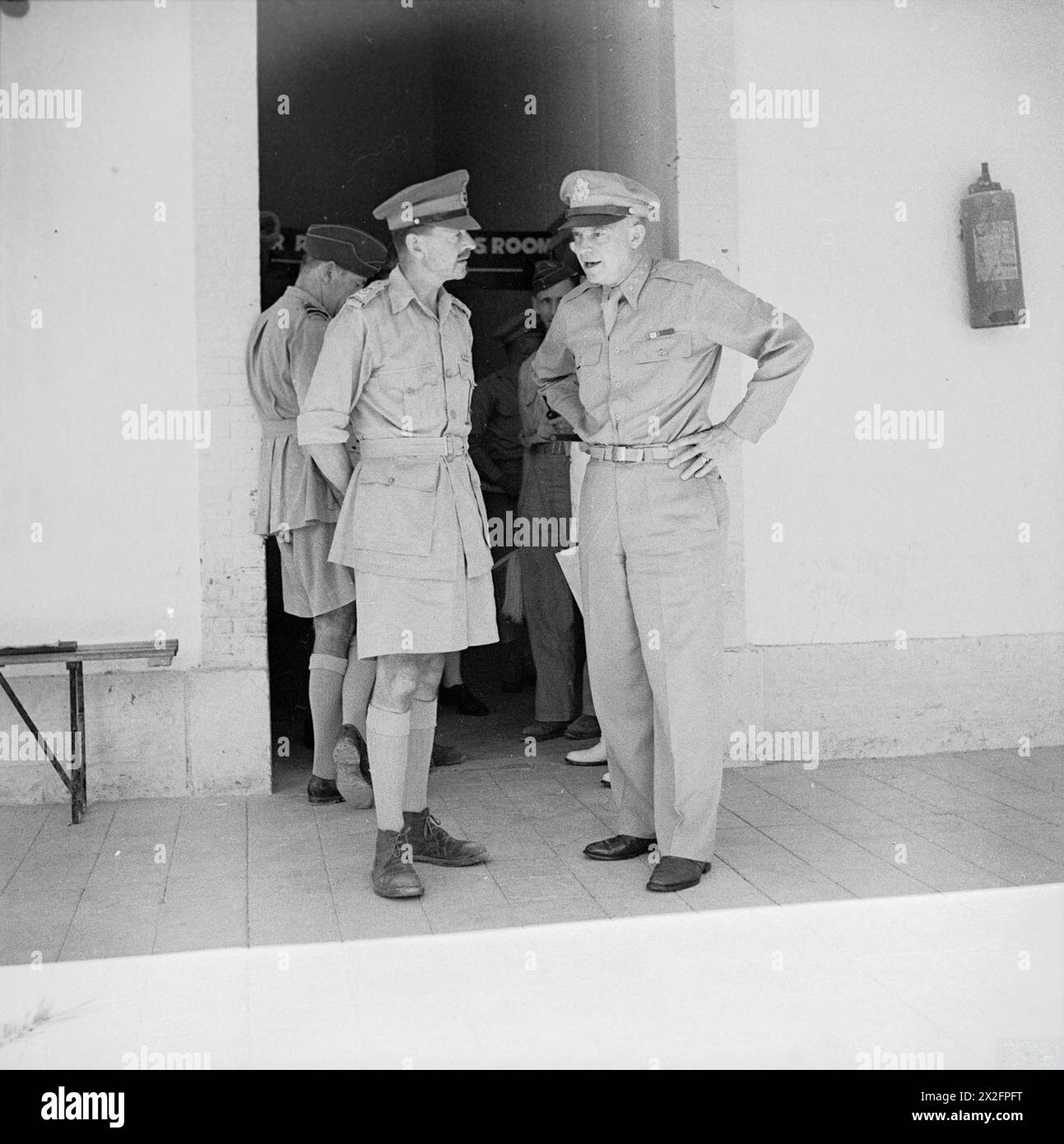 THE ALLIED LANDINGS IN ITALY, SEPTEMBER 1943: REGGIO, TARANTO AND ...