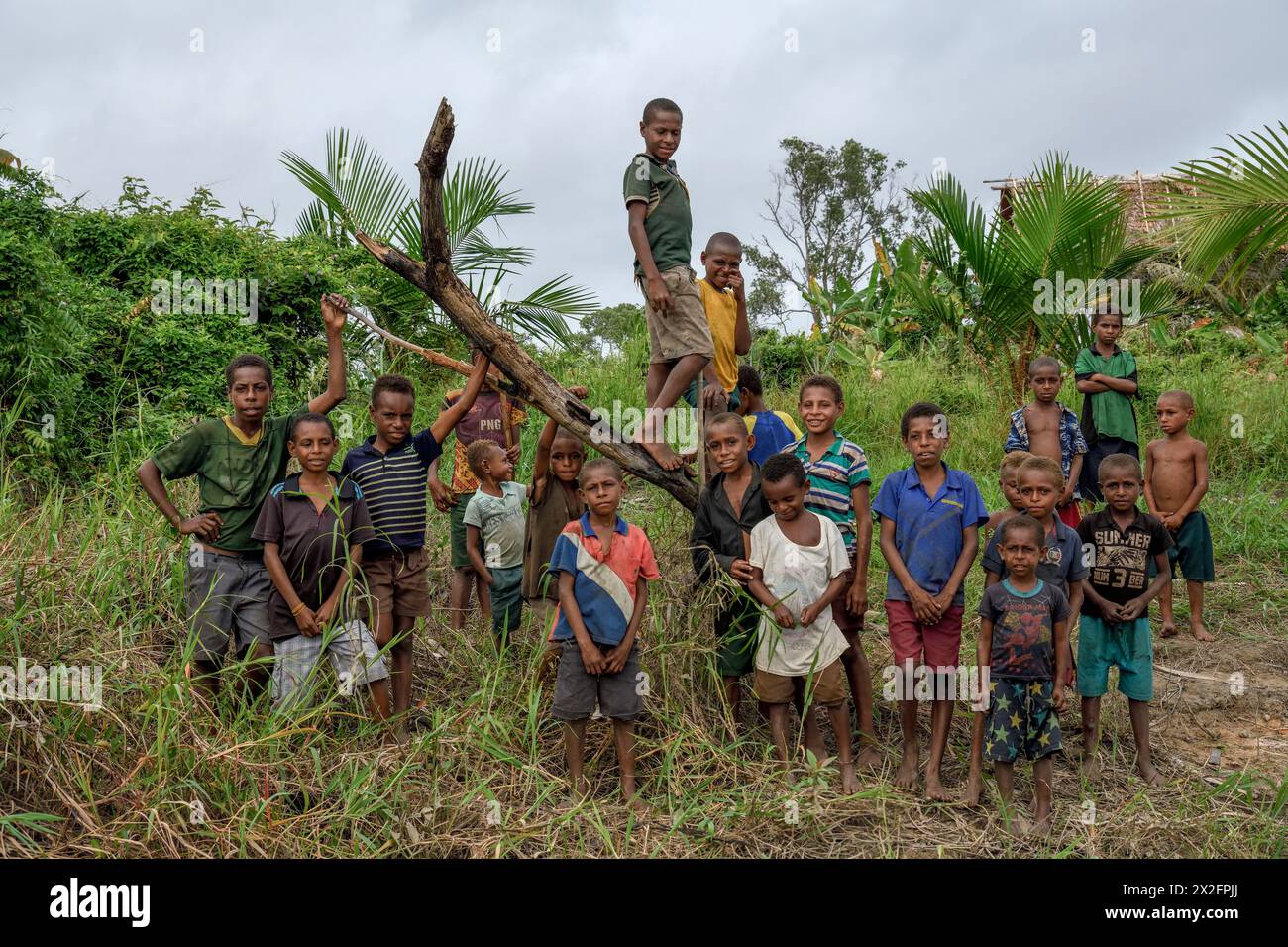 Children of papua new guinea hi-res stock photography and images - Alamy