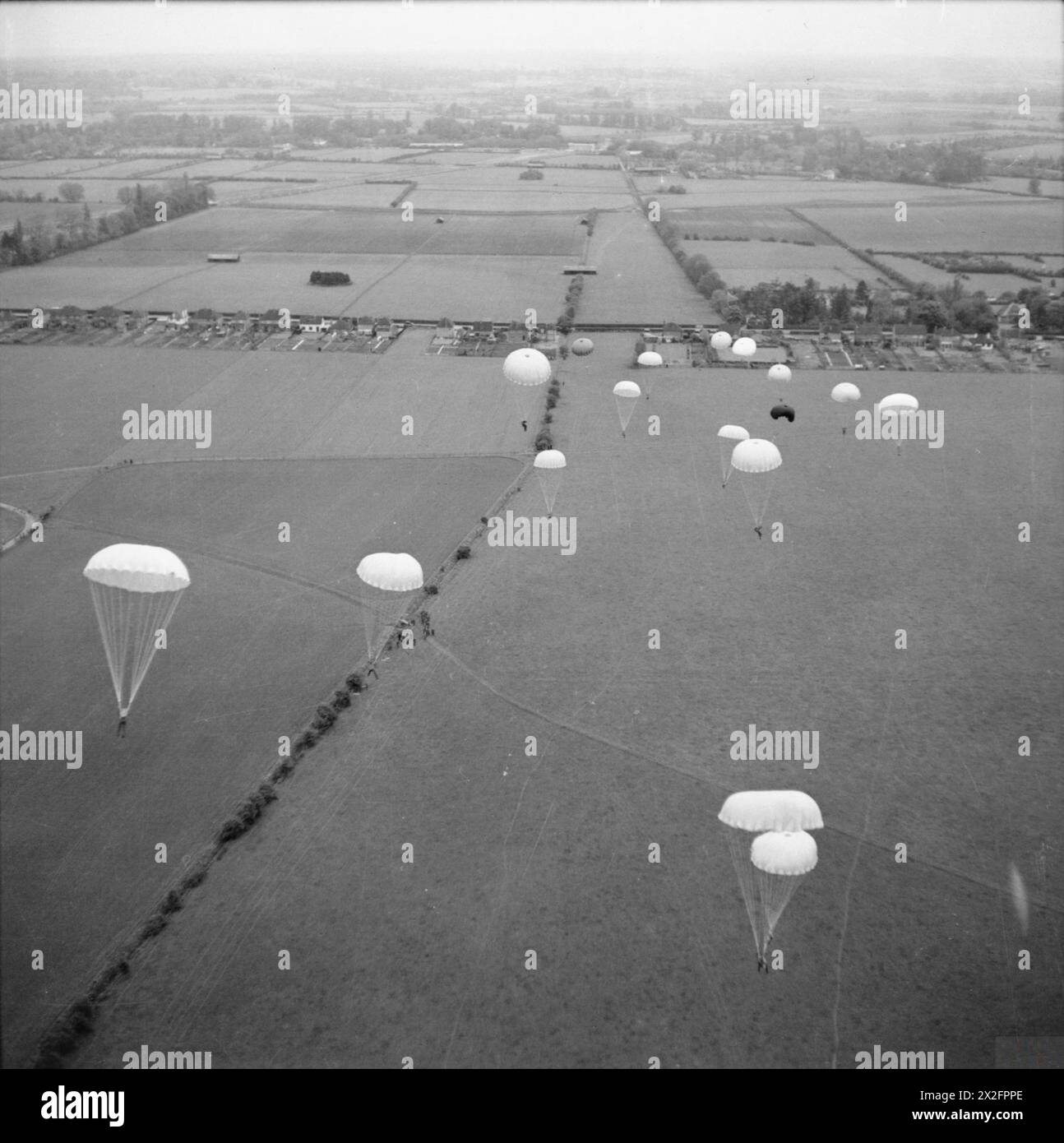 British army parachute regiment hi-res stock photography and images - Alamy