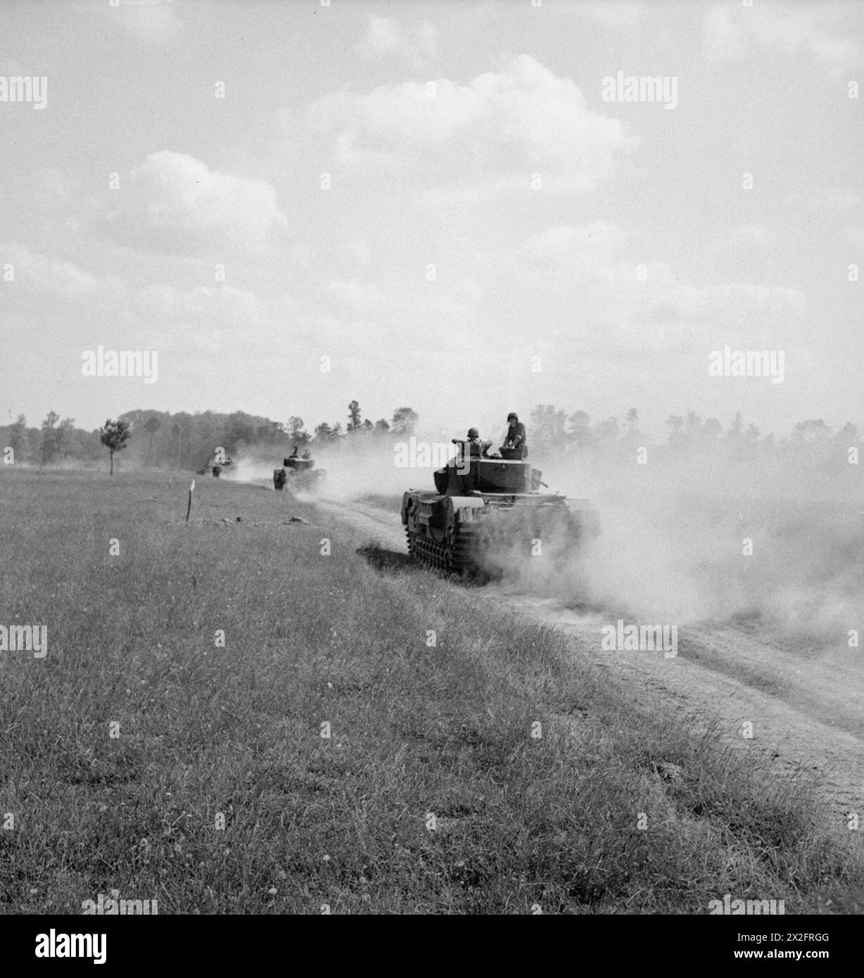 Dusty battlefield hi-res stock photography and images - Alamy