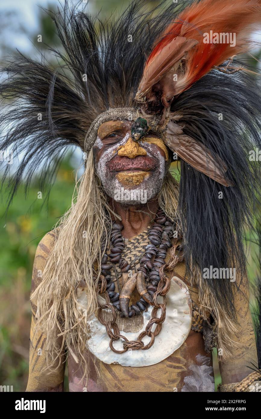 Villages papua new guinea hi-res stock photography and images - Alamy