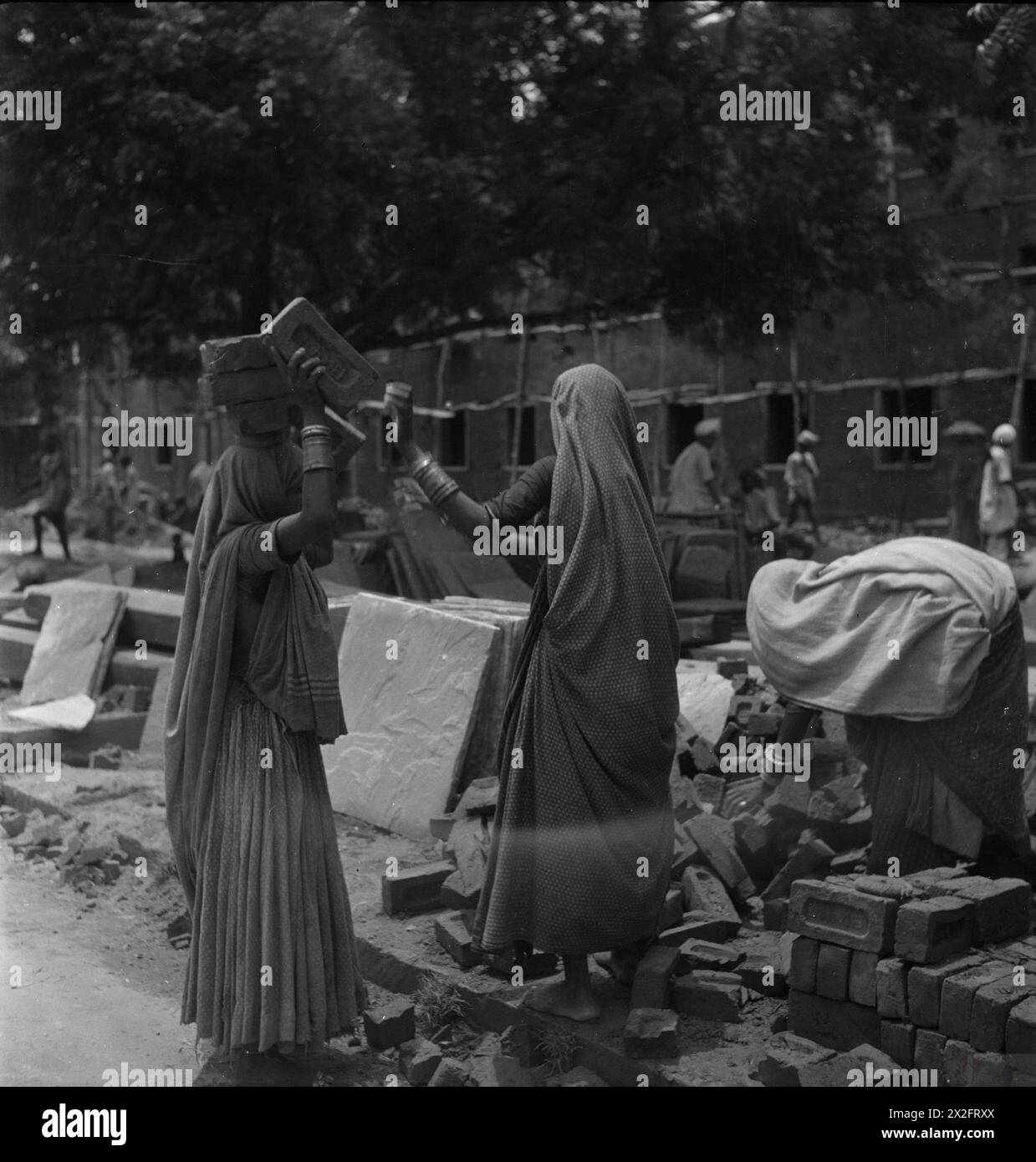 Cecil Beaton photographed India, Burma, and China between December 1943 ...
