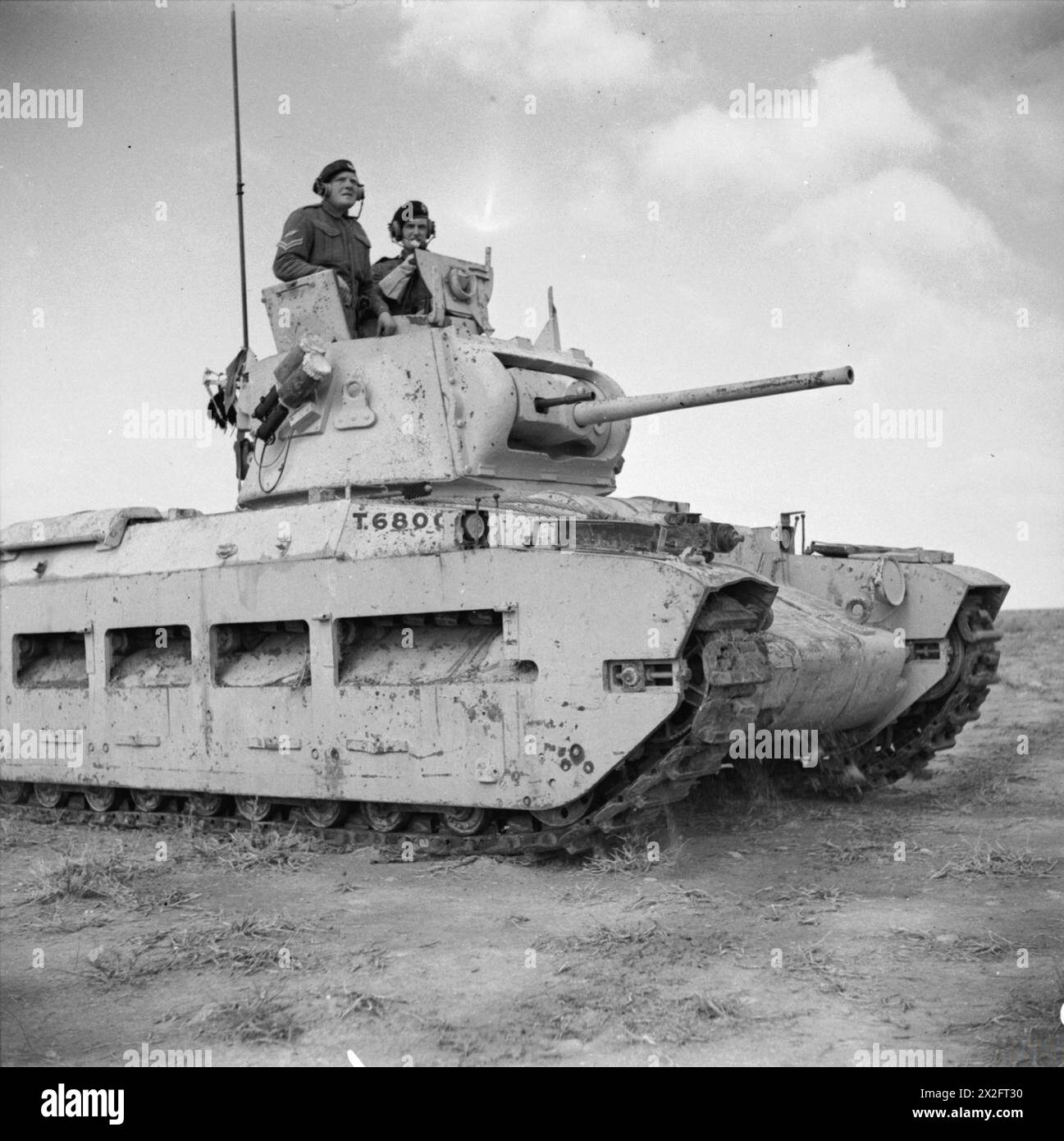 British tank in western desert hi-res stock photography and images - Alamy